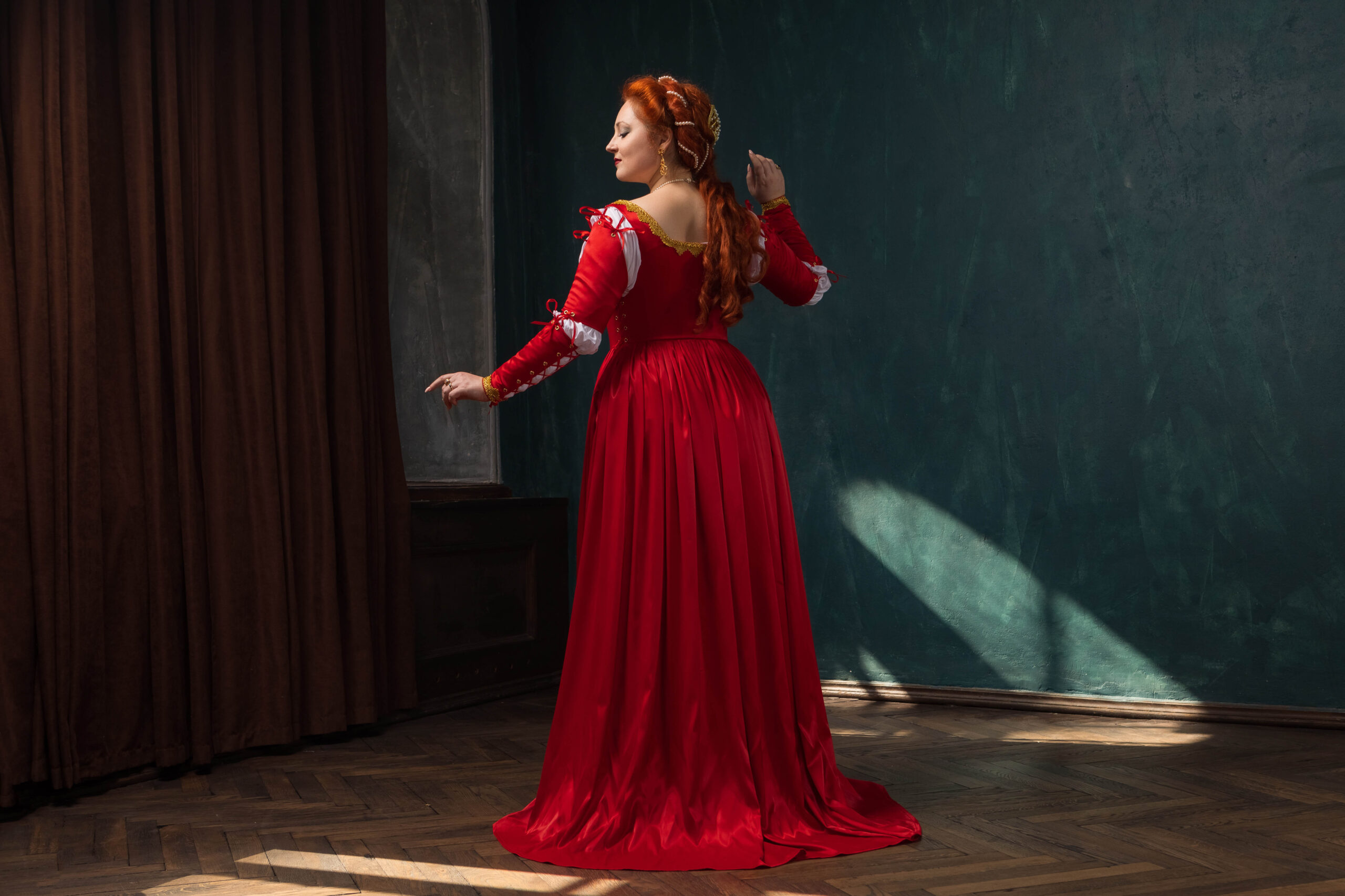 Red Renaissance Gown, Crimson Red 1490s Borgia Dress, Renfaire Apparel ...